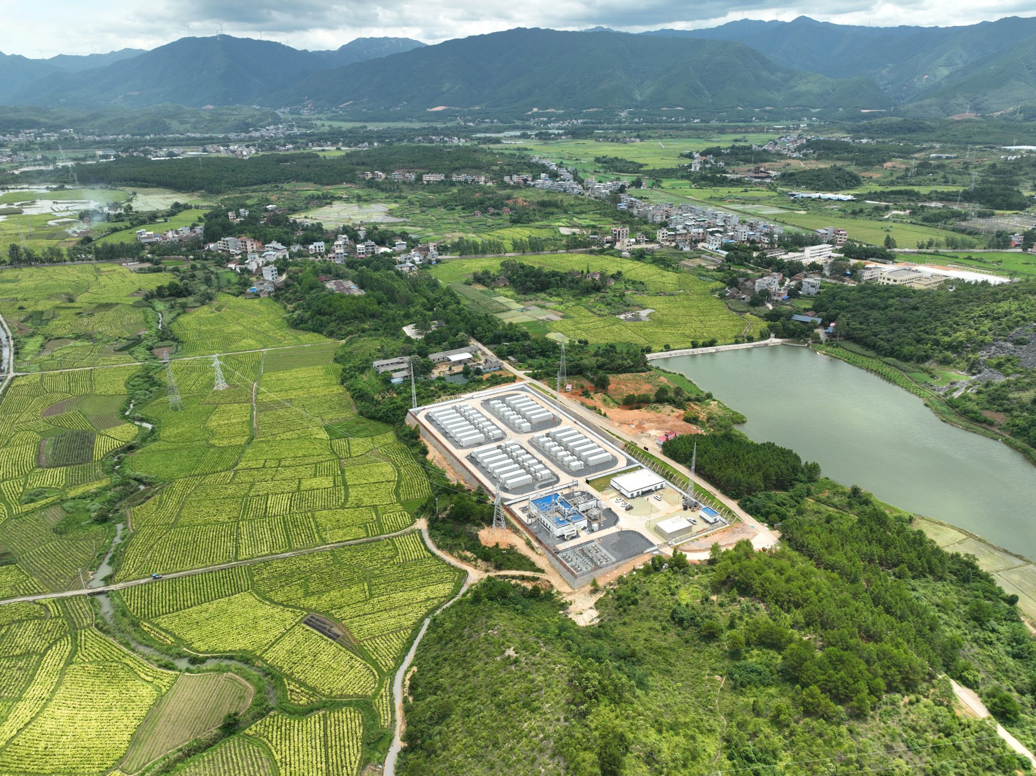 SynVista's Energy Storage Power Station in Hot, Humid Region